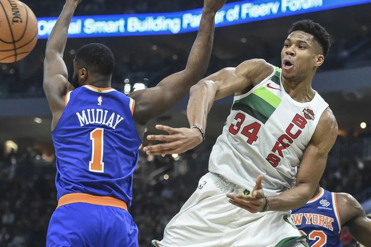 NBA: Antetokounmpo, Bucks best Knicks again | ABS-CBN Sports
