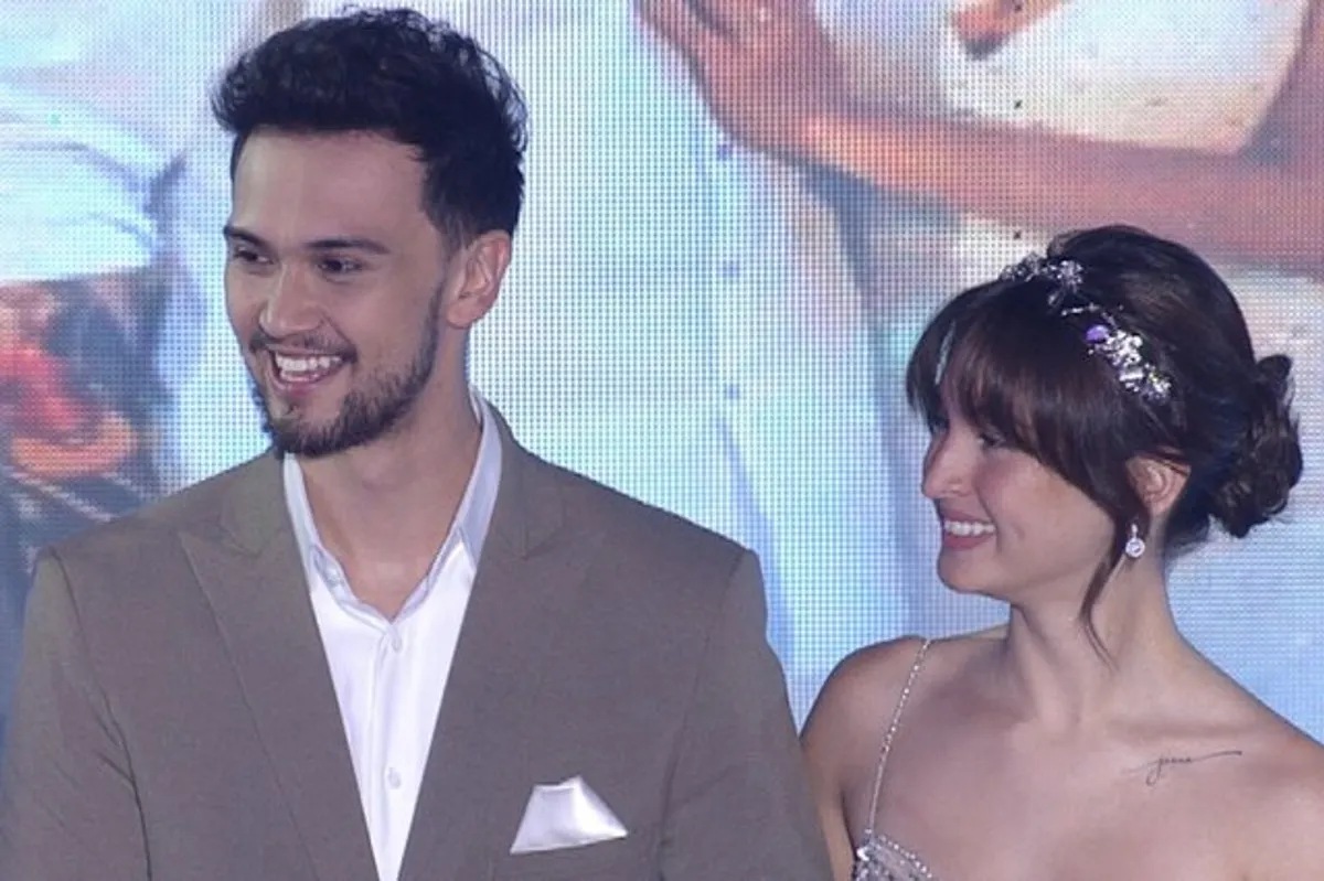 'Showtime' welcomes back newlyweds Billy, Coleen | ABS-CBN Entertainment