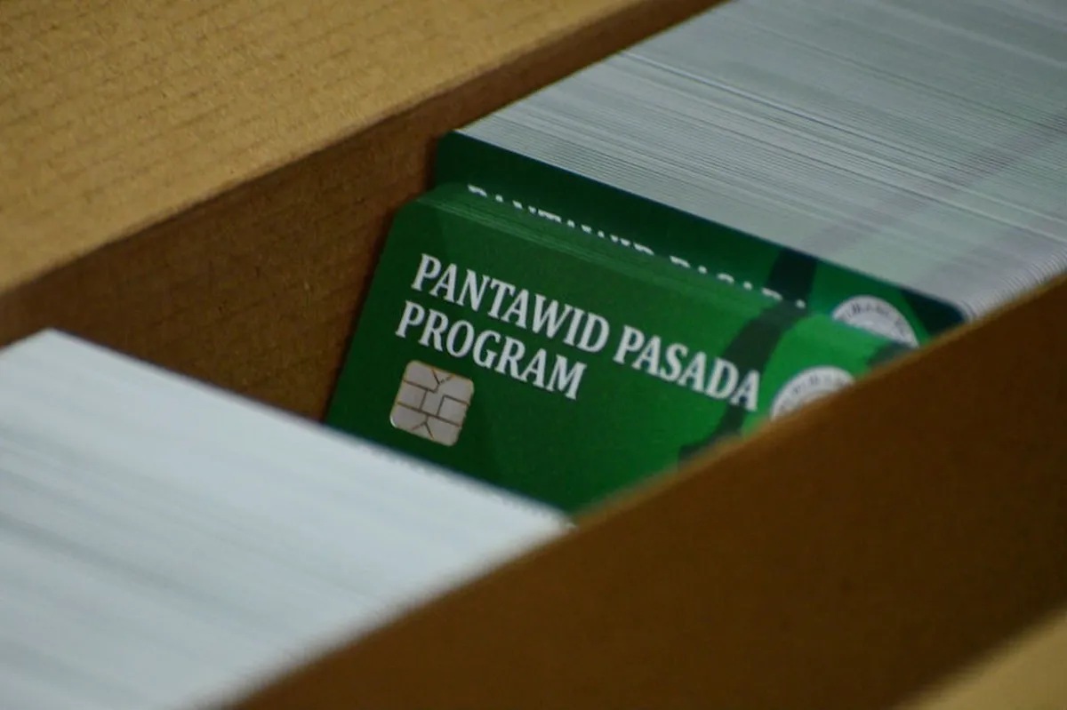 Malawakang pamamahagi ng 'Pantawid Pasada' cards umarangkada na | ABS ...