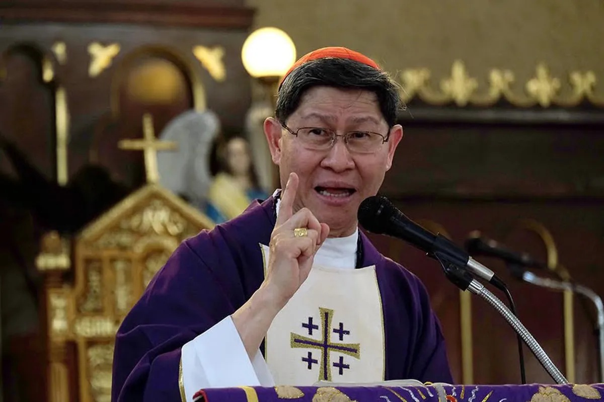 Cardinal Tagle to wash feet of slain OFW's' parents, Fr. Soganub in ...