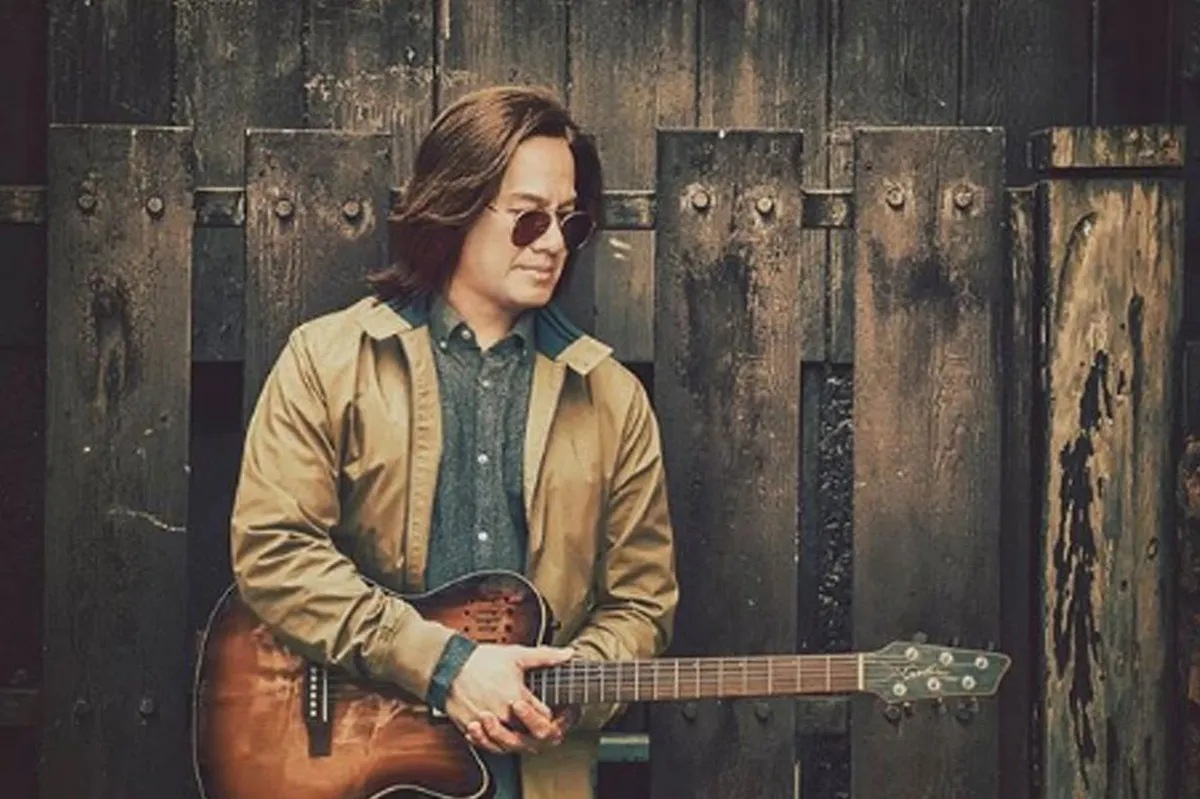 Concert review: Joey Generoso marks 30 years with timeless hits | ABS ...