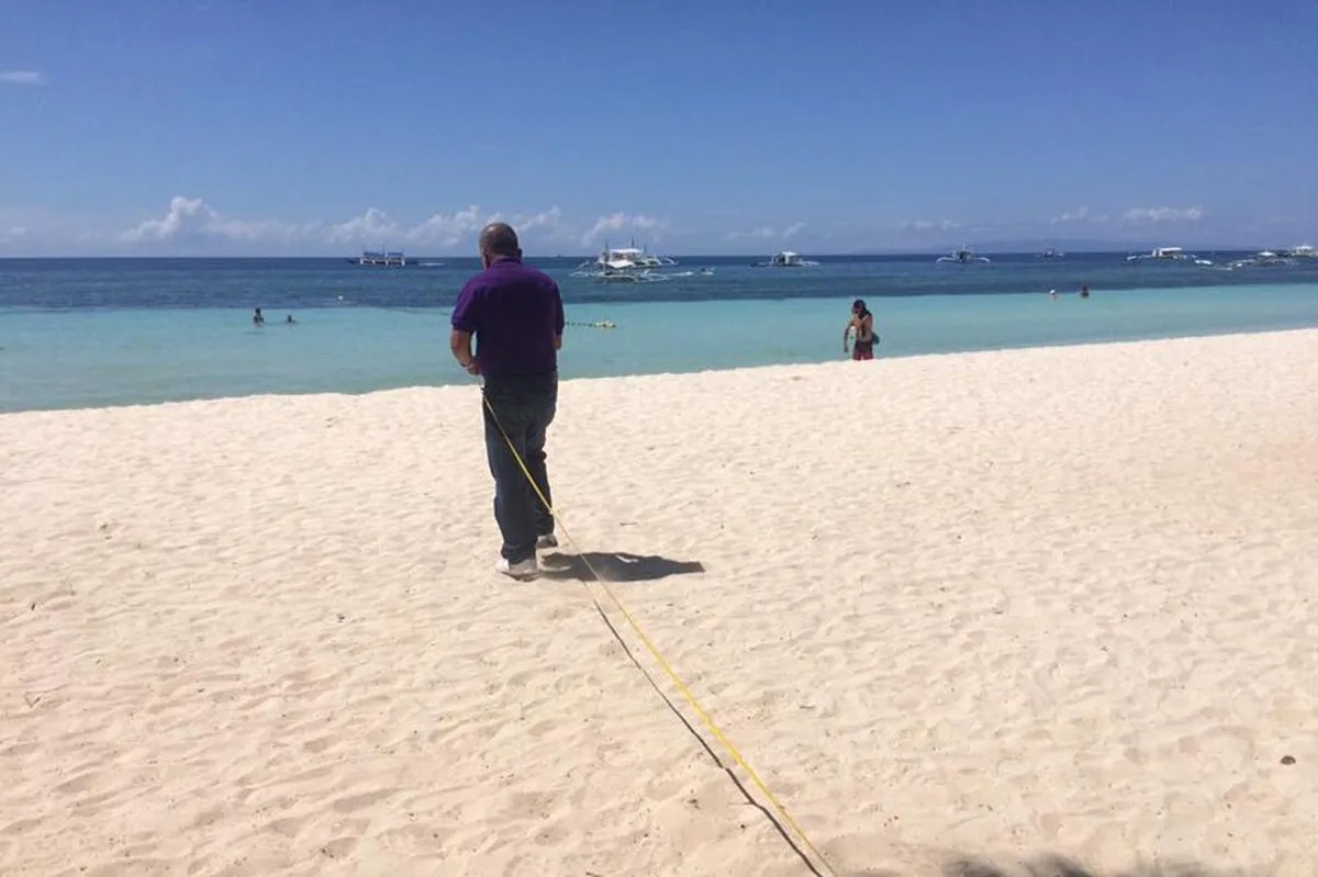Cimatu clears Panglao Island, says waters 'better than Boracay' | ABS ...