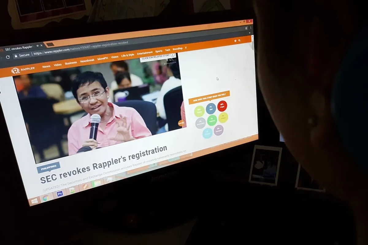 Rappler reporters may continue to cover beats as 'bloggers' - Palace ...