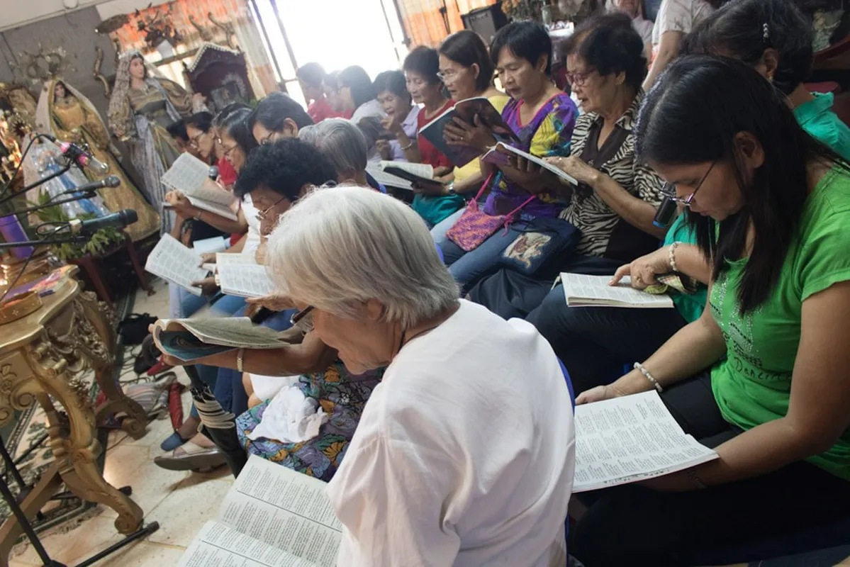 Keeping the faith by keeping centuries-old tradition of 'pabasa' | ABS ...