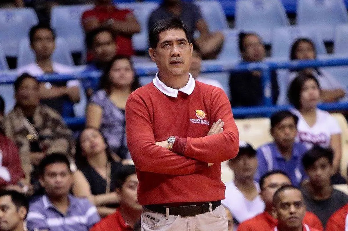PBA: Coach Louie Alas on Phoenix — Para akong nag-aalaga ng mga bata ...
