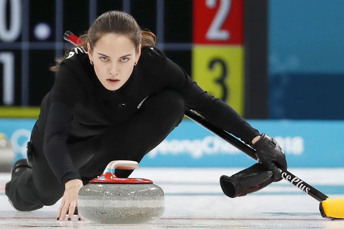 Athlete turning heads at Winter Olympics is Angelina Jolie’s ...