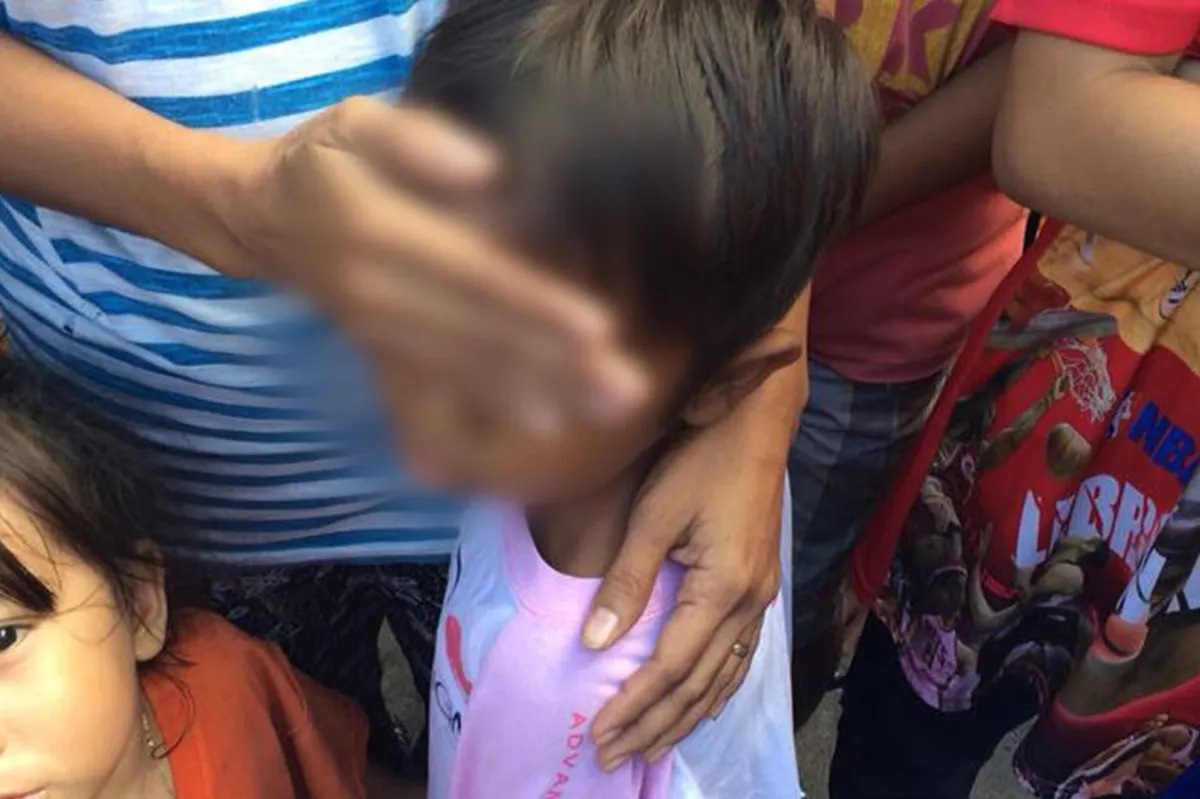 Bata sugatan matapos masabugan ng boga | ABS-CBN News Bata sugatan matapos masabugan ng boga | ABS-CBN News