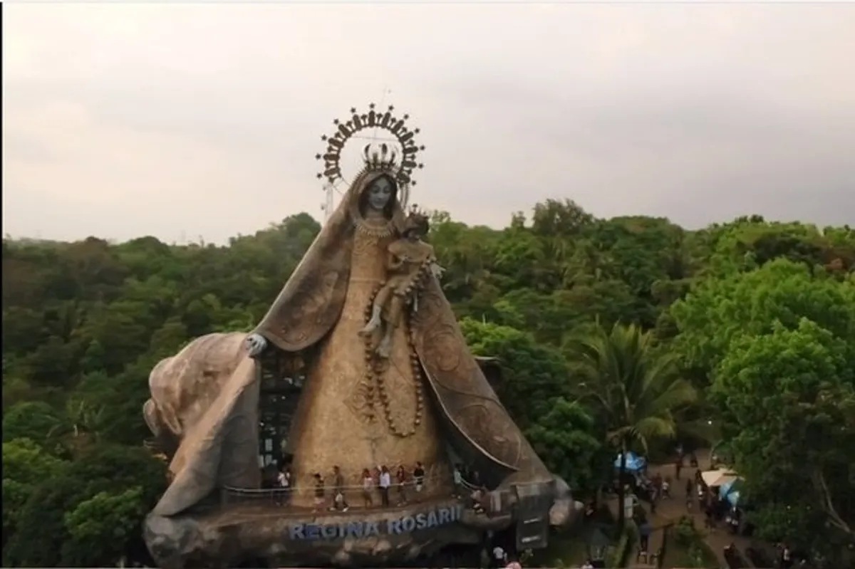 DRONE VIDEO: Regina Rica, dinagsa ng mga namamanata | ABS-CBN