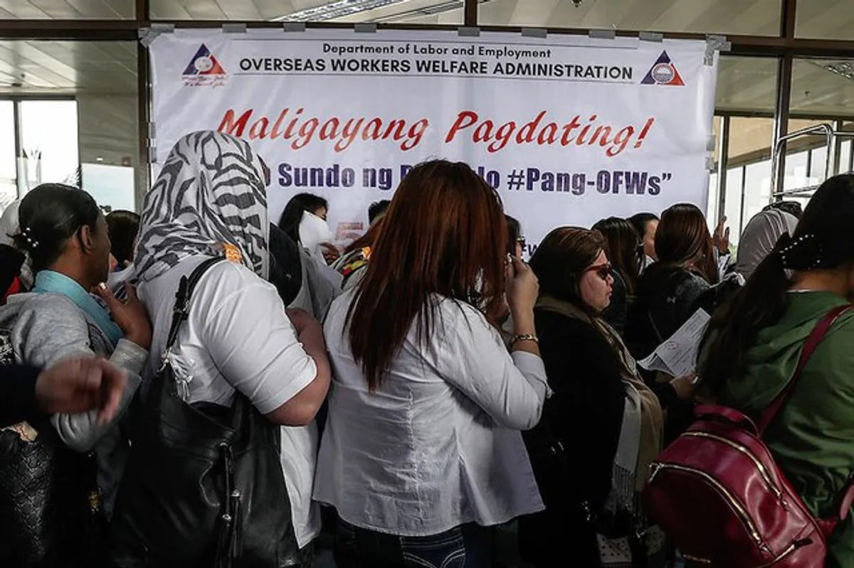 Labor chief open to partial lifting of Kuwait deployment ban | ABS-CBN News