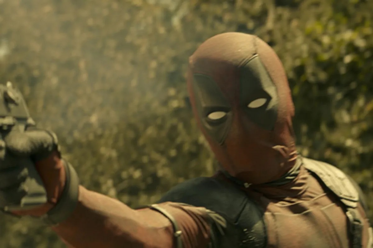 Movie review: 'Deadpool 2' overflows with rip-roaring pop culture ...