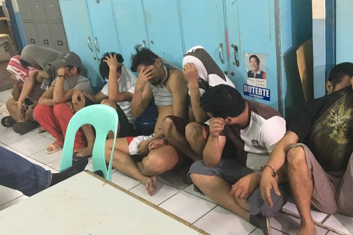 Bawal uminom sa kalye: 12 tiklo sa Pasay dahil sa paglabag sa mga ...