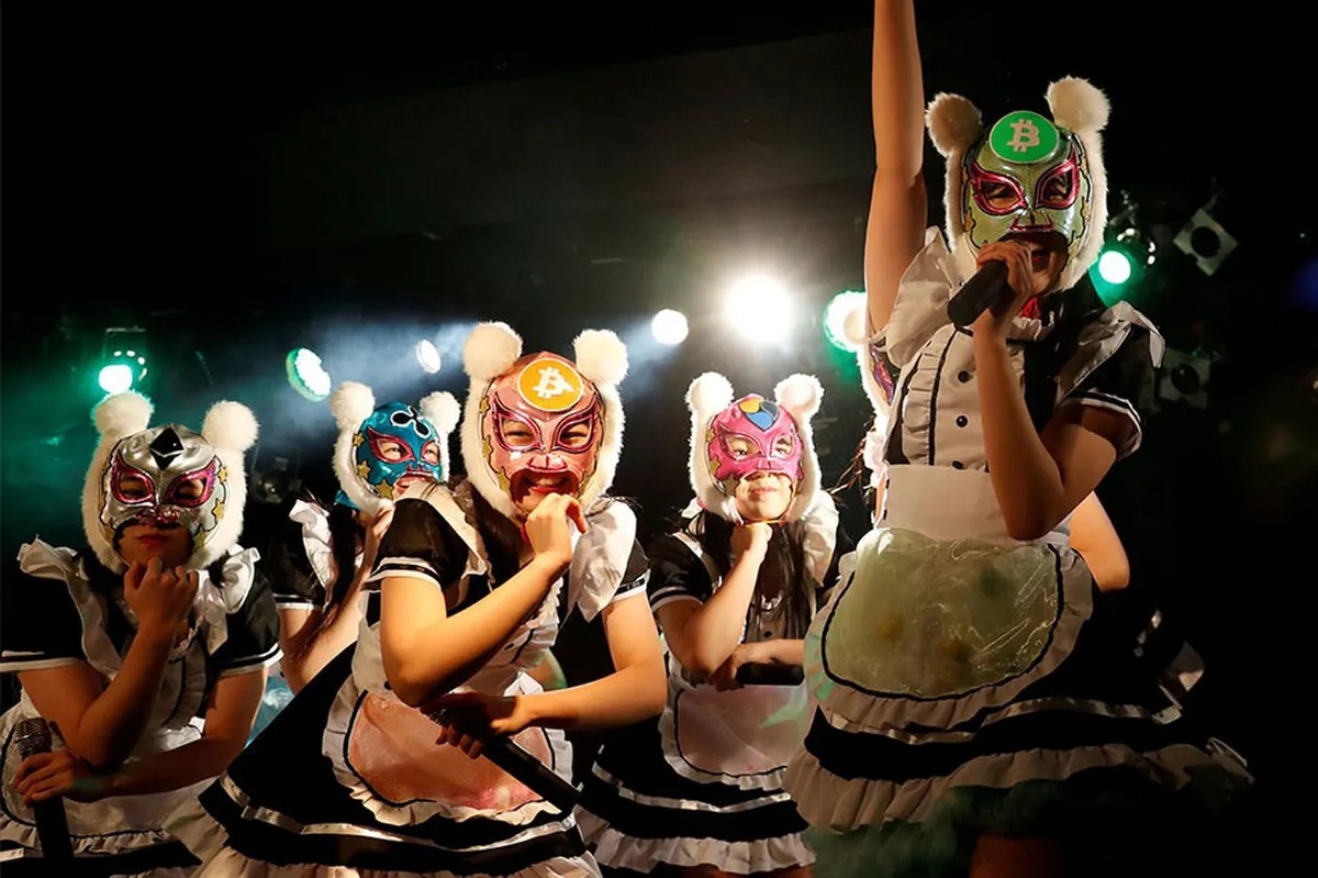 Japan's 'Virtual Currency Girls' debut to fan frenzy | ABS-CBN