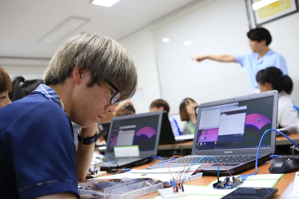 South Korea’s Coding Heroes bring creativity back into the classroom ...