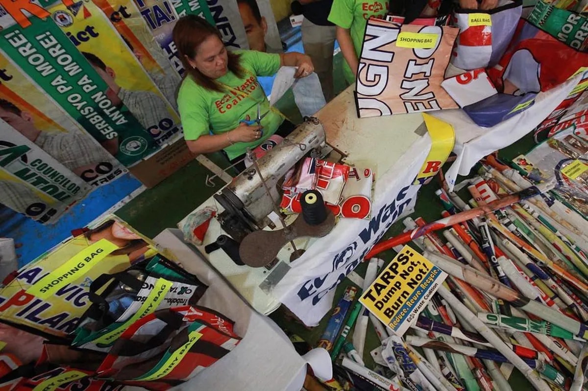 PANOORIN: Sari-saring pakulo ng mga kandidato sa barangay at SK ... PANOORIN: Sari-saring pakulo ng mga kandidato sa barangay at SK ...