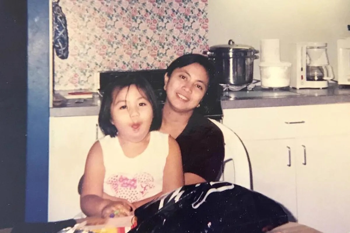 LOOK: Robredo kids' touching birthday messages for mom Leni | ABS-CBN News