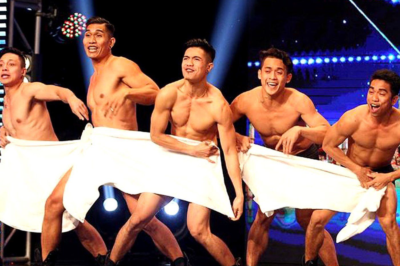 WATCH: 'Stripboys' draw shrieks in 'AGT 2' | ABS-CBN Entertainment