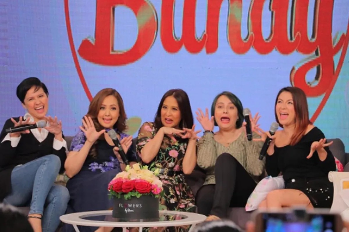 Ilang miyembro ng 'Ang TV,' sinorpresa si Jolina | ABS-CBN Entertainment