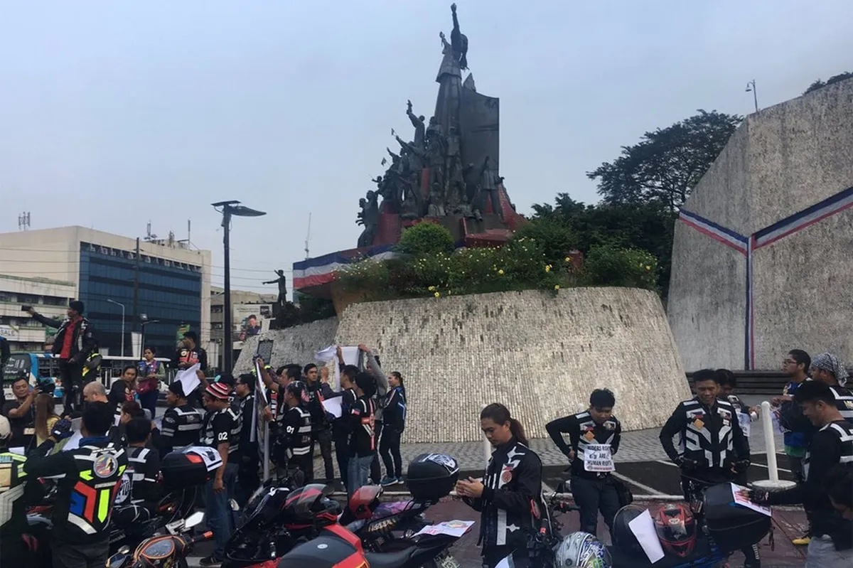 Riders slam 'stupid' EDSA motorcycle ban | ABS-CBN News