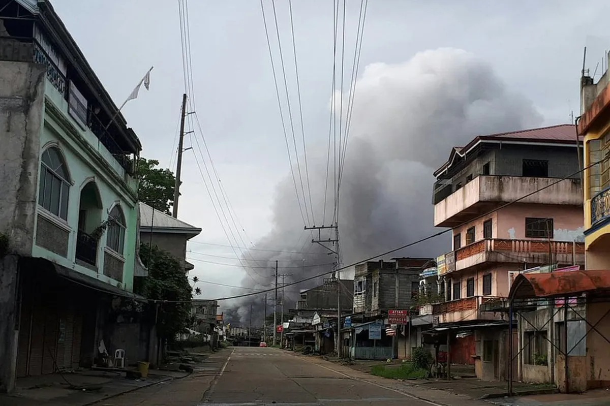 Military clears 60 more Maute strongholds in Marawi | ABS-CBN News
