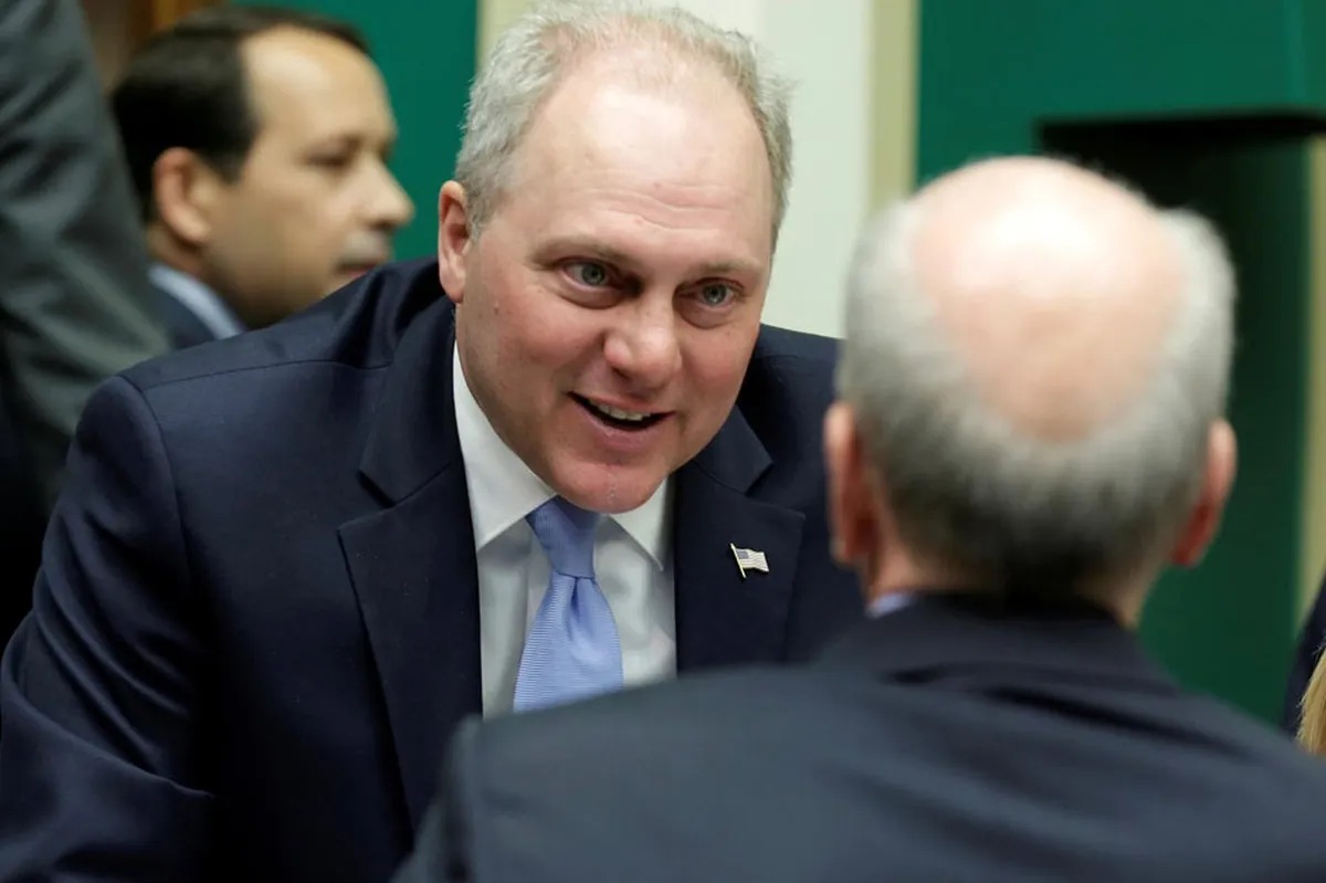 Gunned US congressman in critical condition after third surgery | ABS-CBN