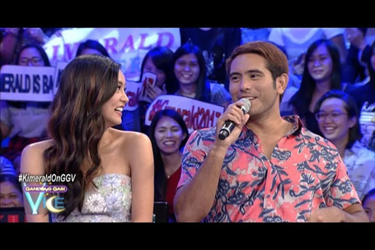 WATCH: What gifts did Gerald, Kim give each other? | ABS-CBN Entertainment