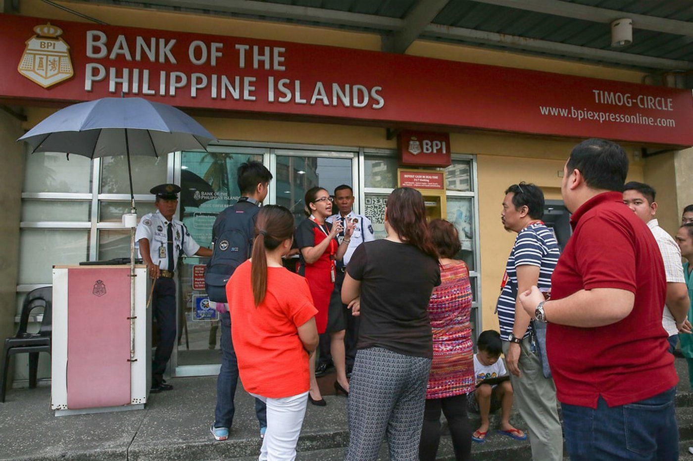 BPI eyes 'full resolution' of glitch on Wednesday | ABS-CBN News