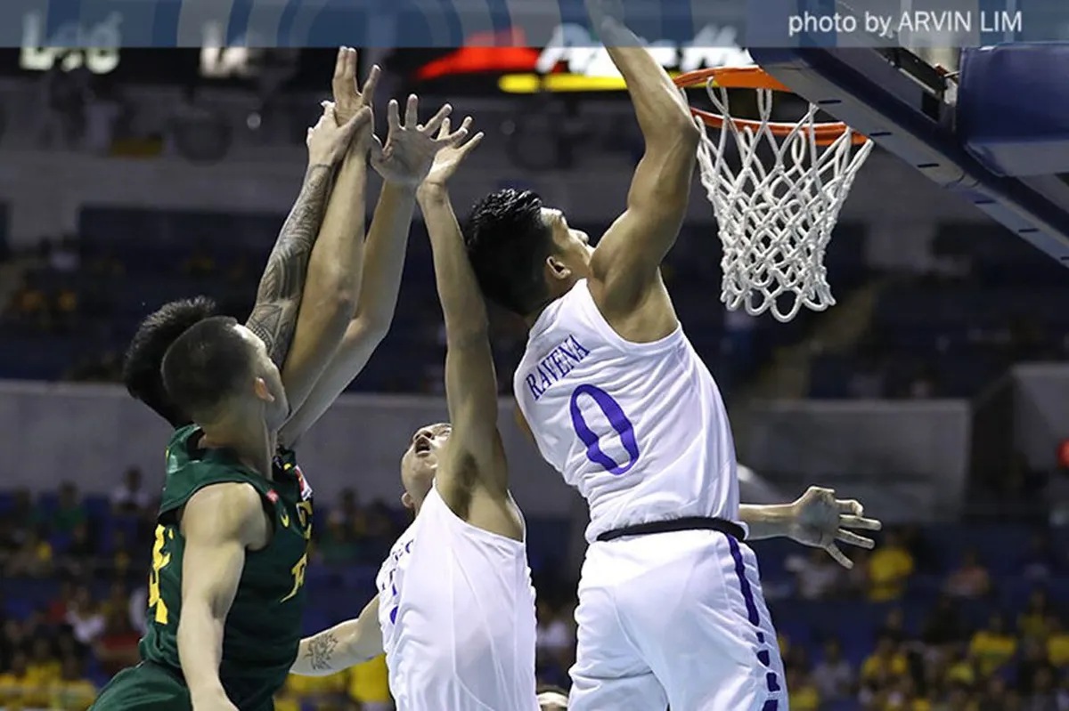 WATCH: Ateneo's Thirdy Ravena soars for the tip-in | ABS-CBN Sports