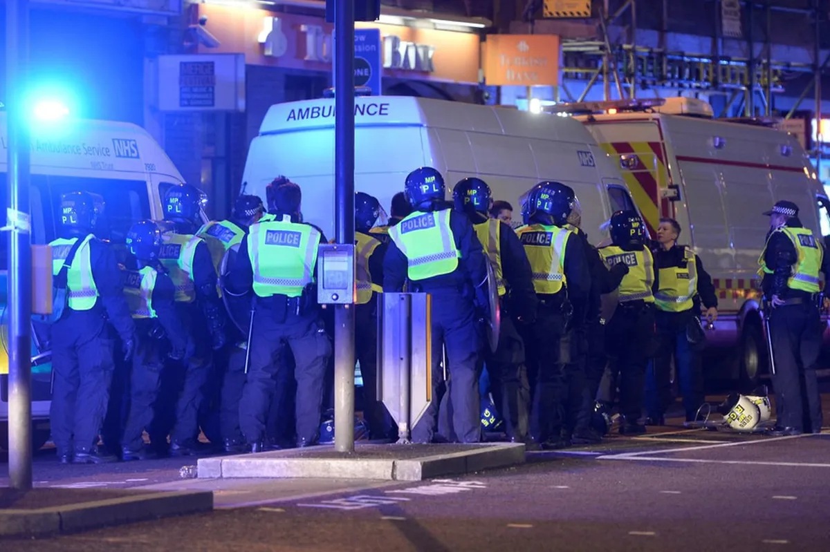 Pito patay, nasa 50 sugatan sa pag-atake sa London | ABS-CBN