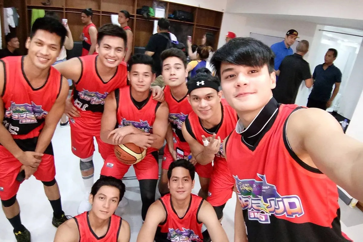 How to take the ultimate 'groufie' with your squad | ABS-CBN Lifestyle