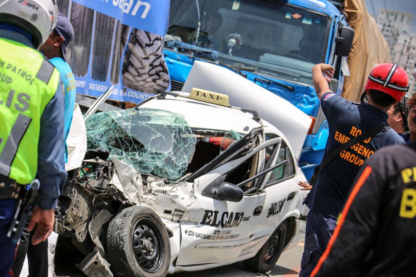 IN PHOTOS: C5 Ortigas flyover 18-vehicle pile-up | ABS-CBN News