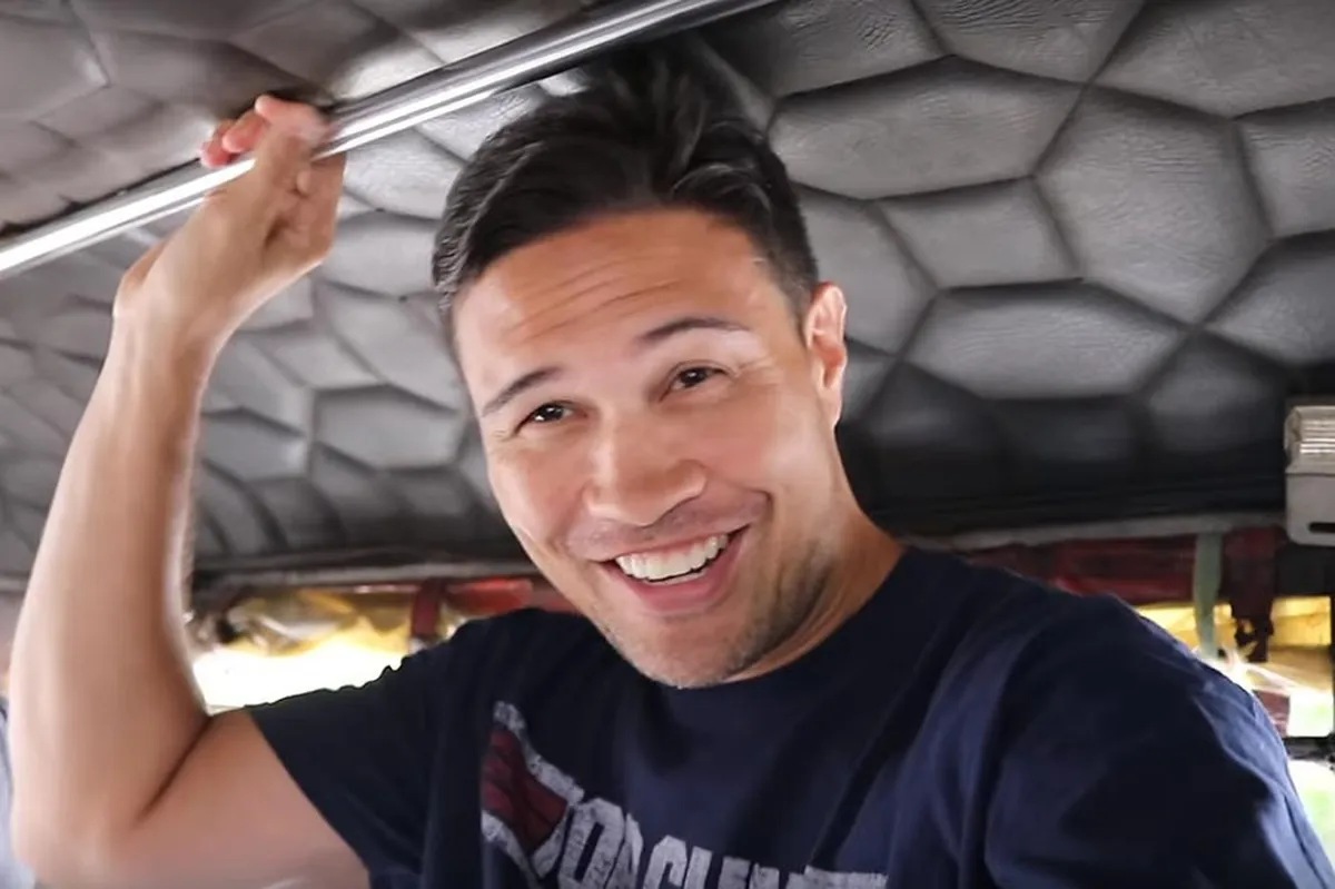 Dating Ginebra player Erik Menk, nag-enjoy sa unang biyahe sa jeepney ...