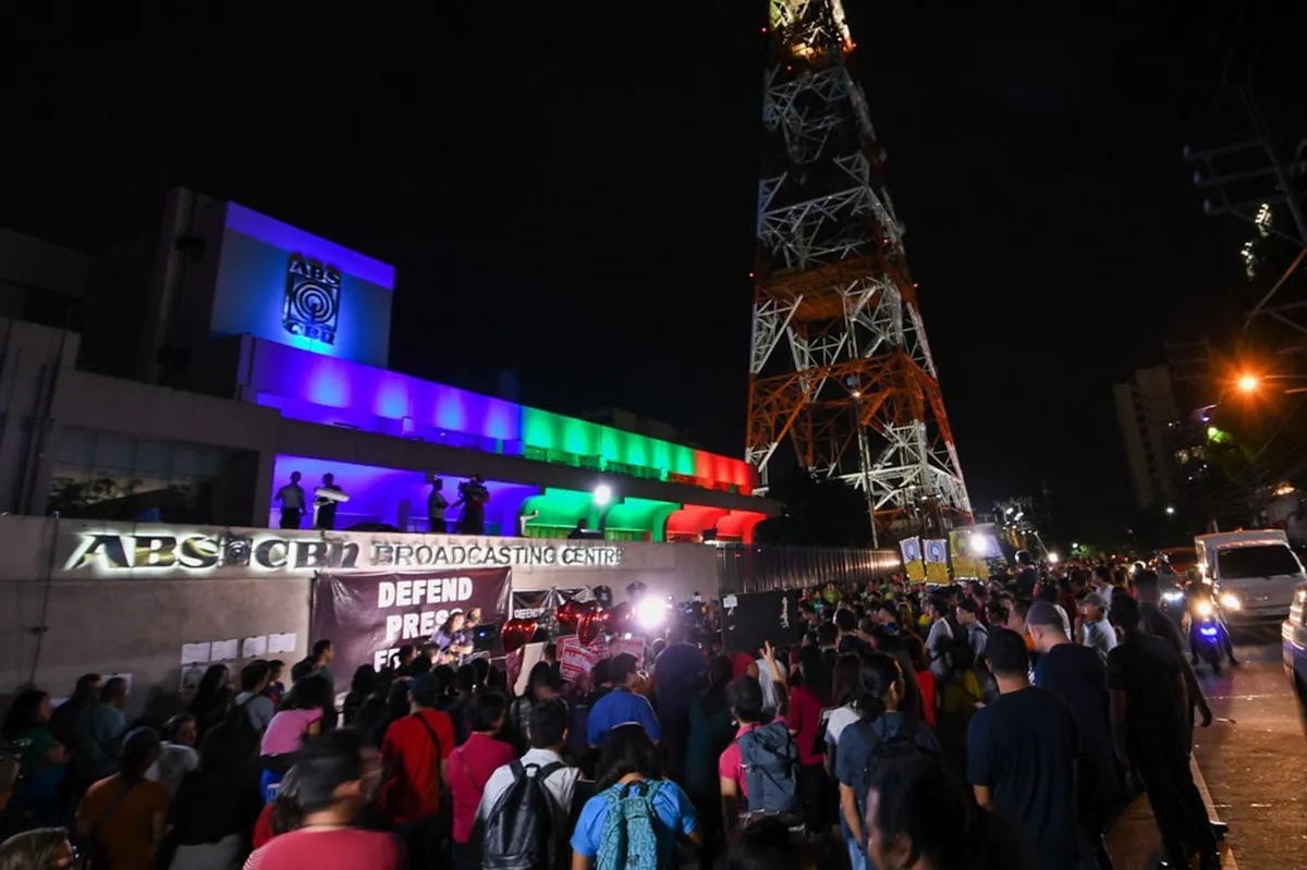 'Most lawmakers want to resolve ABS-CBN franchise issue' | ABS-CBN