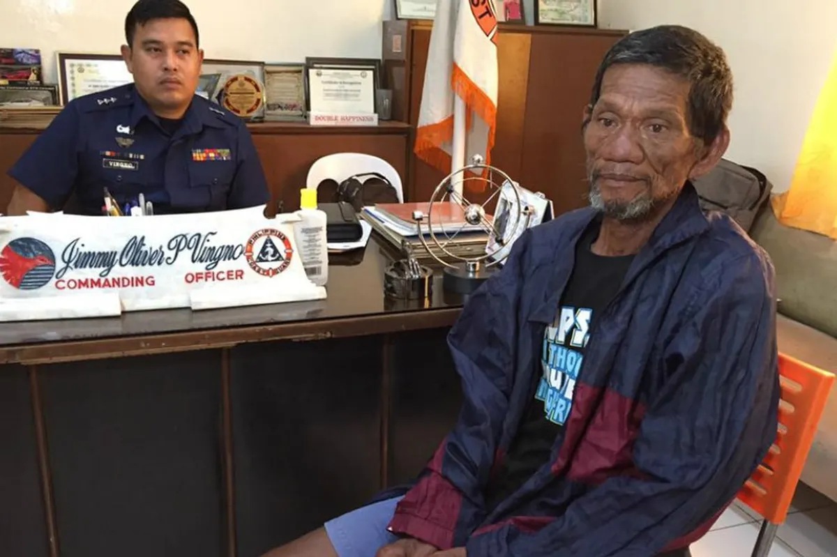 Mangingisda mula Palawan, napadpad sa Negros Occidental | ABS-CBN News