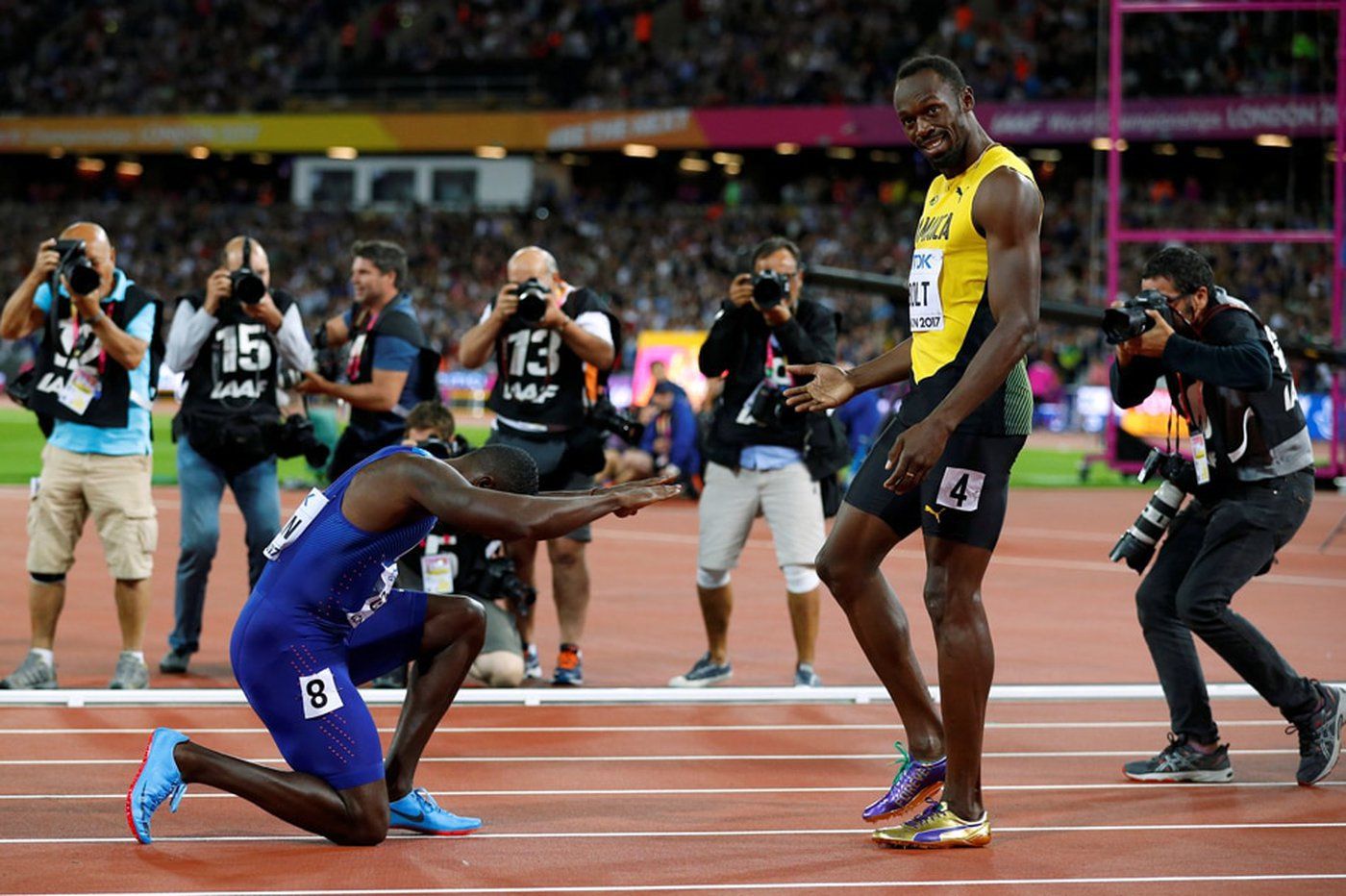 Gatlin stuns Bolt to win 100m world title | ABS-CBN Sports