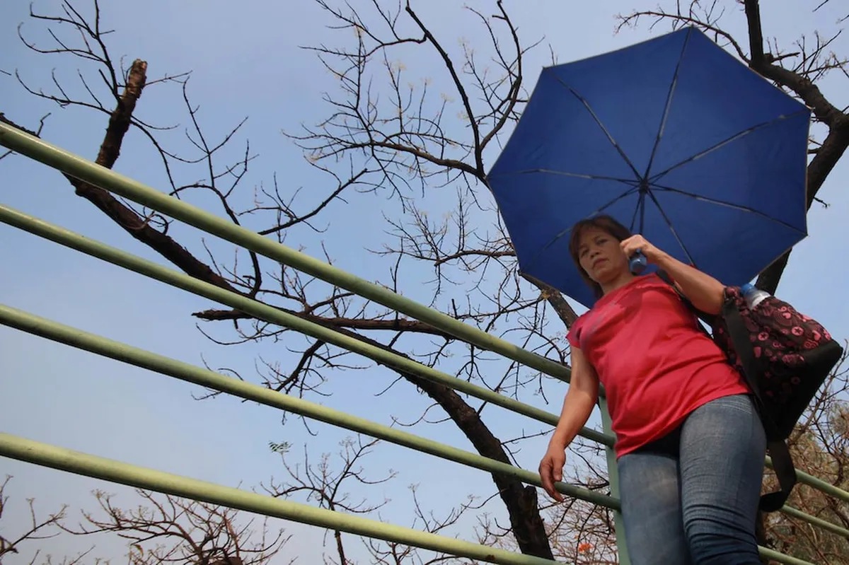 Nararanasang init ng panahon, mas titindi sa Mayo–PAGASA | ABS-CBN News Nararanasang init ng panahon, mas titindi sa Mayo–PAGASA | ABS-CBN News