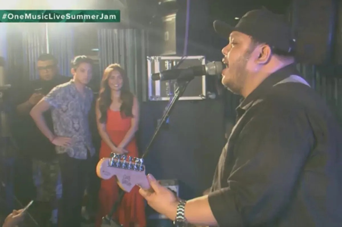 Mayonnaise performs hit 'Kathryn' in front of Kathryn | ABS-CBN ...