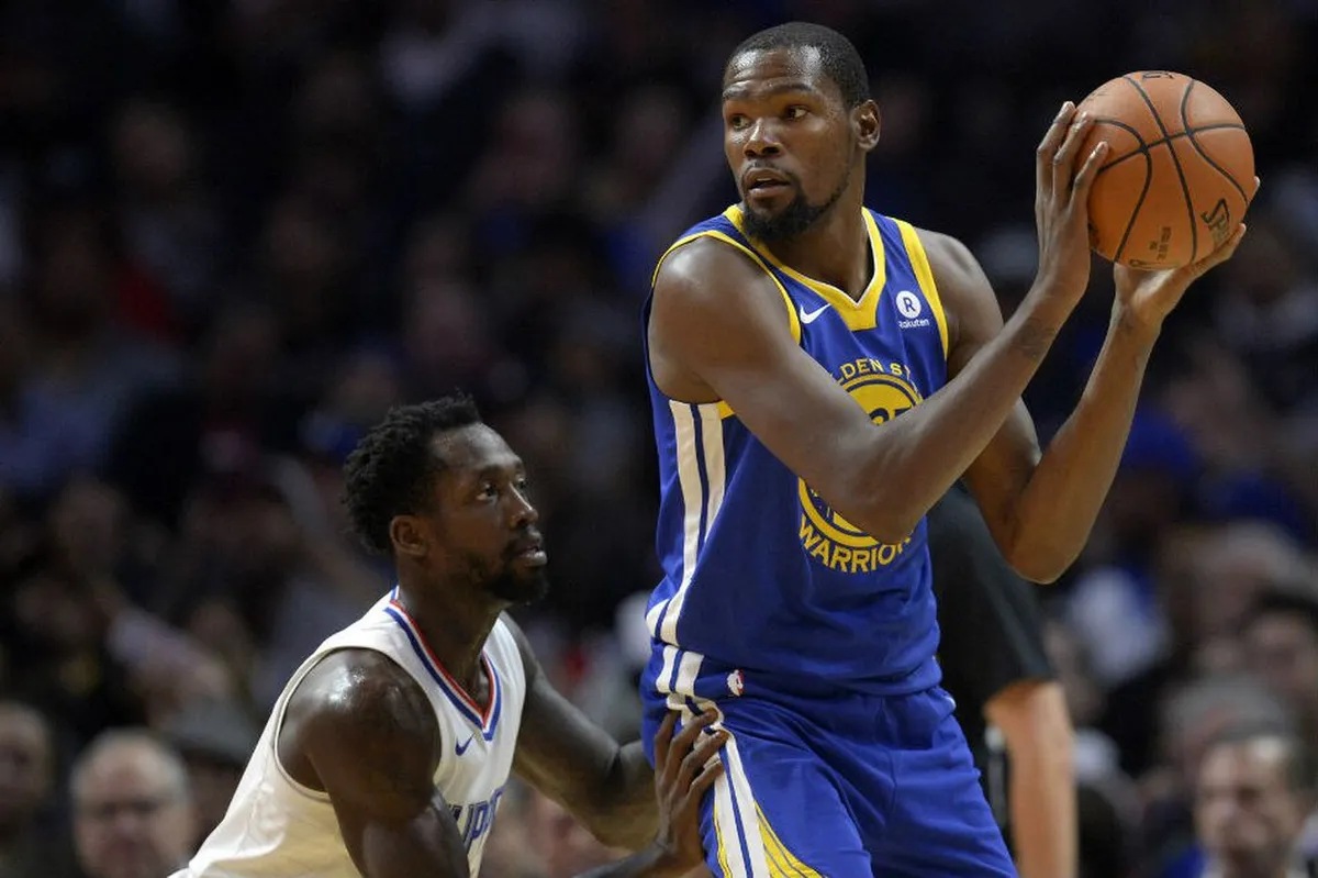 Warriors overpower Clippers, T-Wolves outlast Heat in OT | ABS-CBN Sports