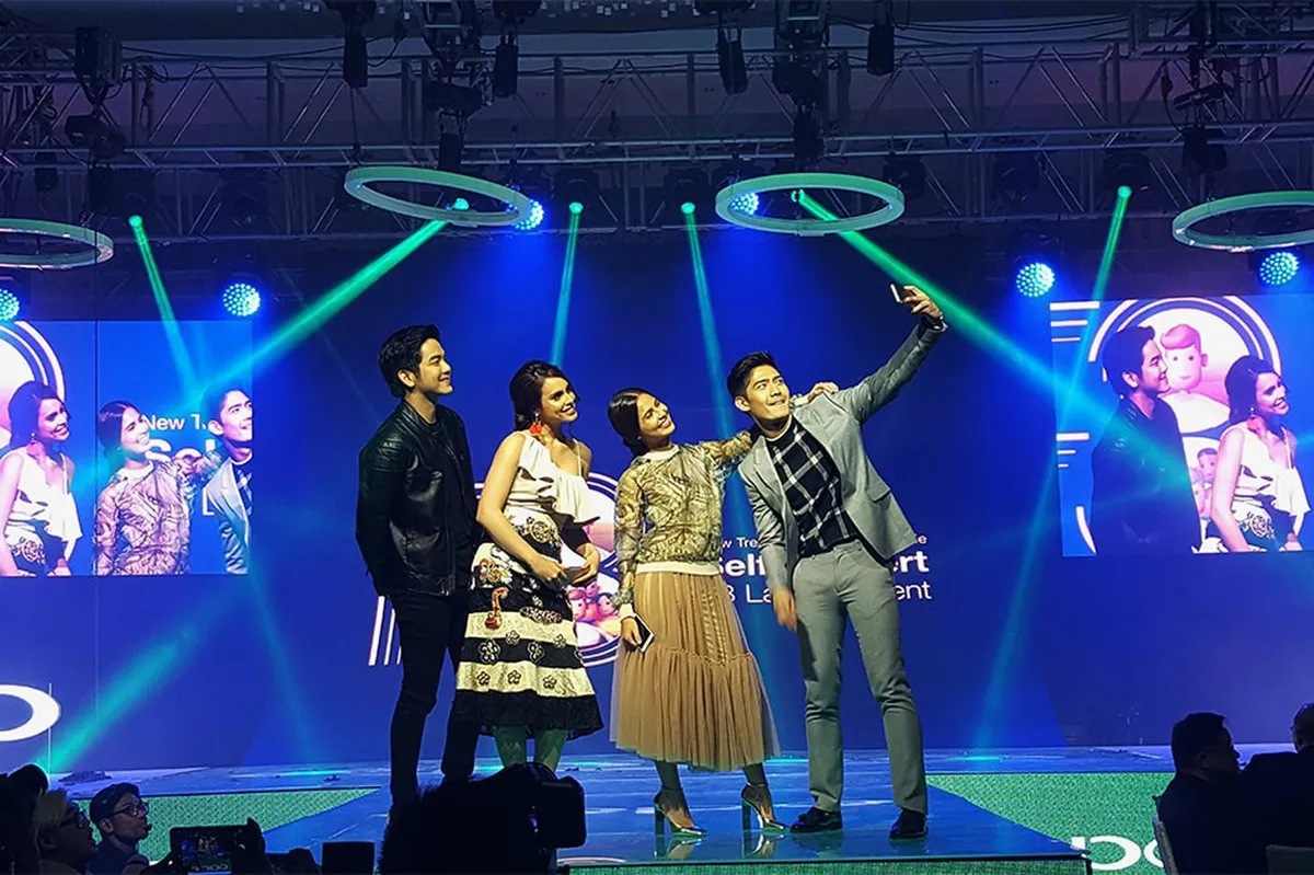 Goodbye, selfie sticks! OPPO launches wide-angle 'groufie' smartphone ...