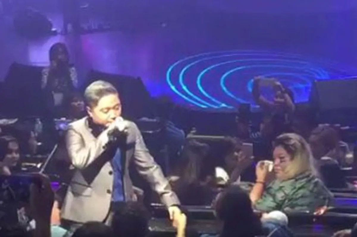 WATCH: Jake Zyrus nearly breaks down in tears with lola at concert ...