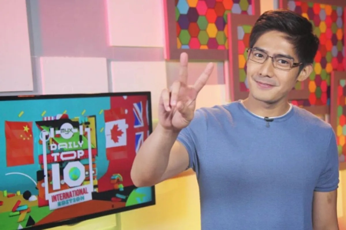 Robi 'slightly envious' of friends who are now doctors | ABS-CBN ...