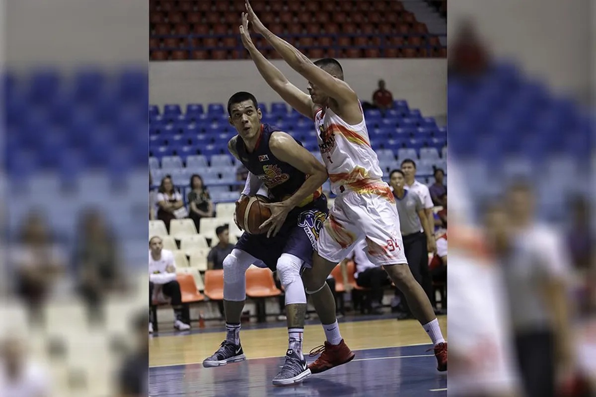PBA: Raymond Almazan double-double fuels Rain Or Shine past Phoenix ...