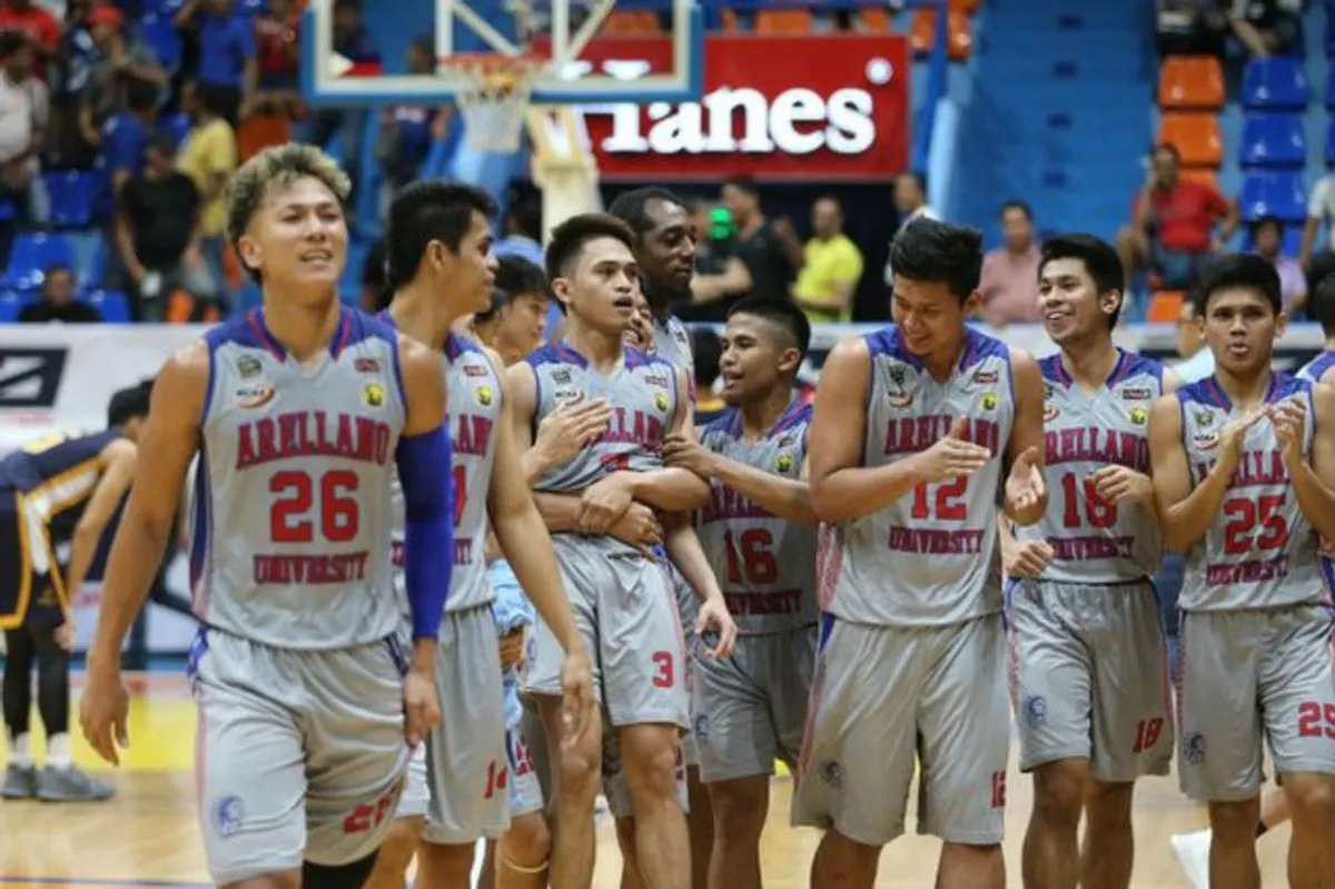 Salado turns from hero to zero, to hero again for Arellano | ABS-CBN Sports