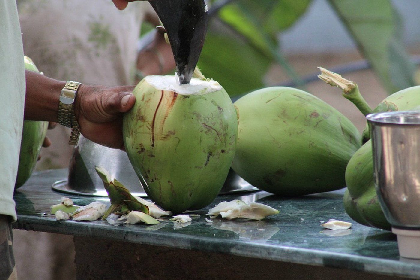Pag-inom ng buko juice, gamot nga ba sa UTI? | ABS-CBN Lifestyle