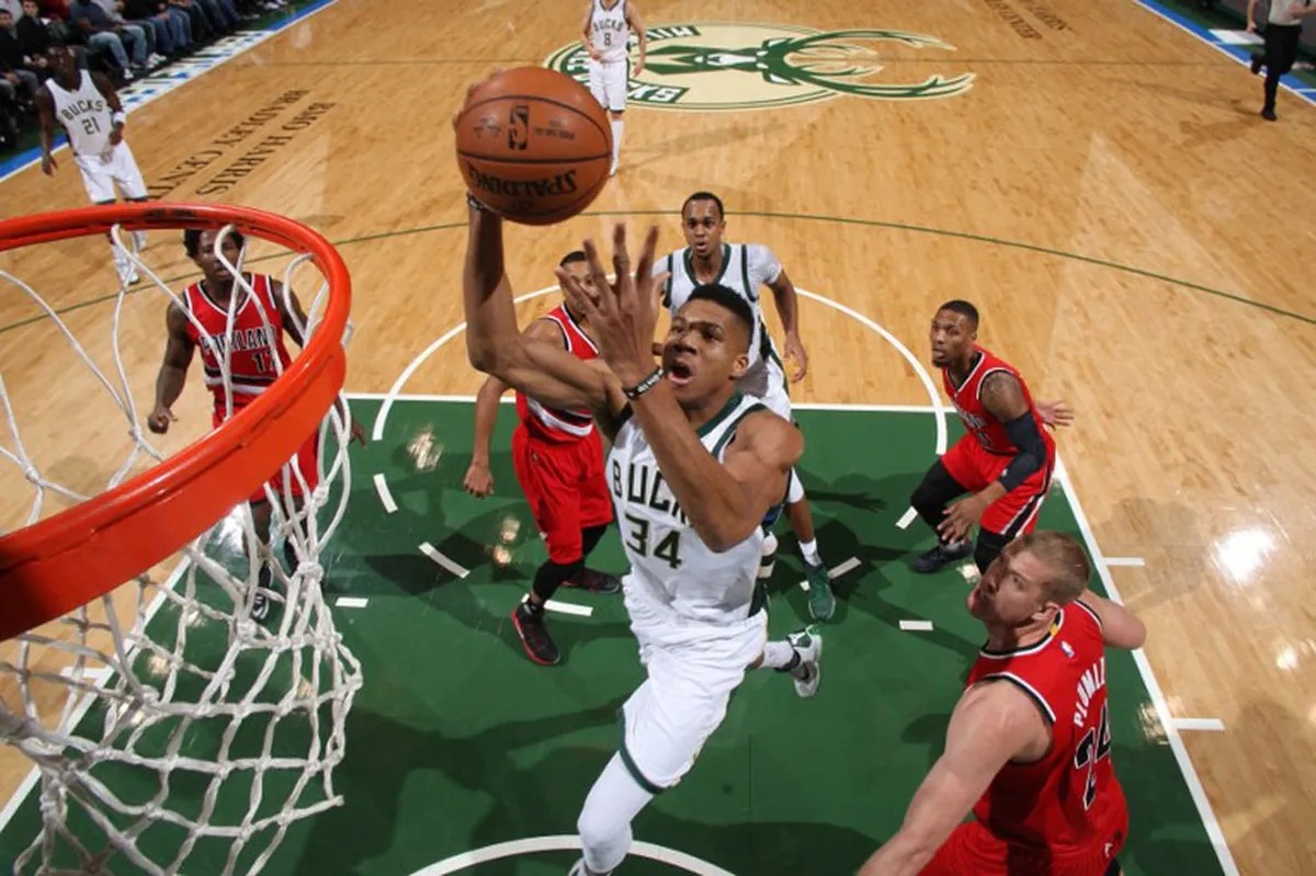 Antetokounmpo triple-double fuels Bucks | ABS-CBN Sports