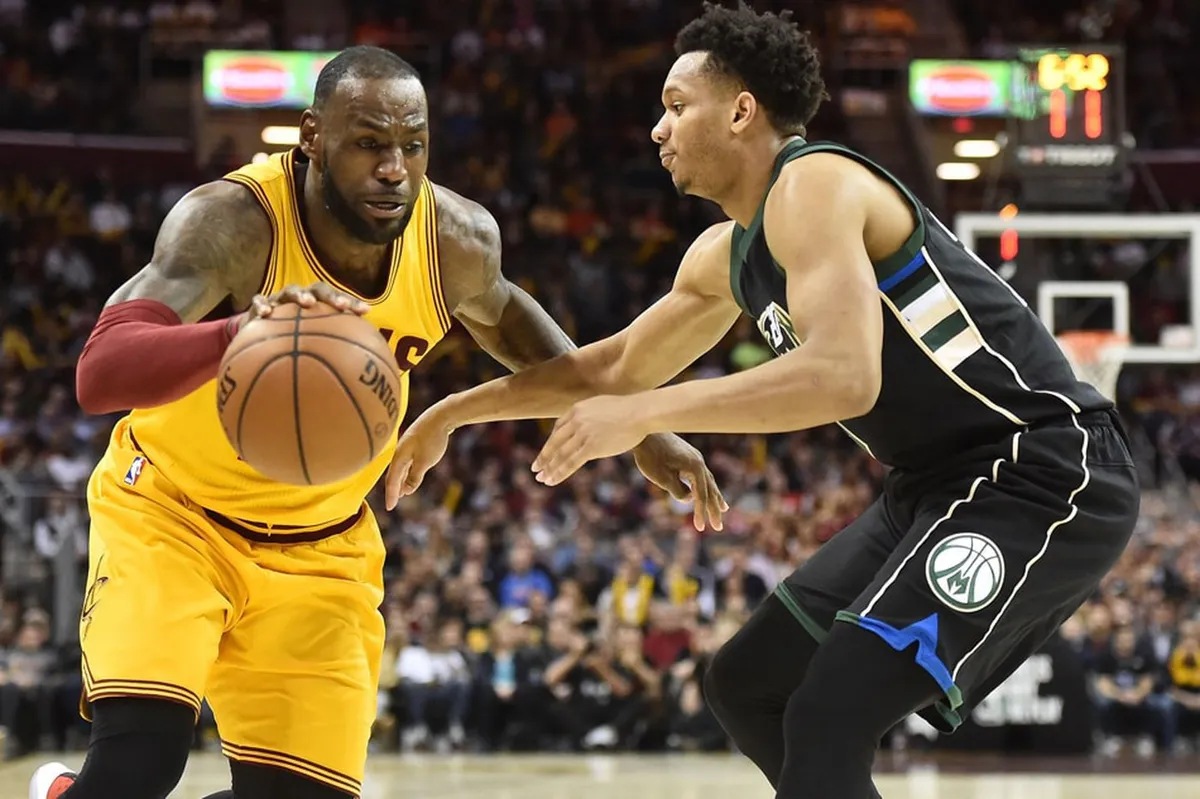 LeBron leads Cavs over Bucks | ABS-CBN Sports