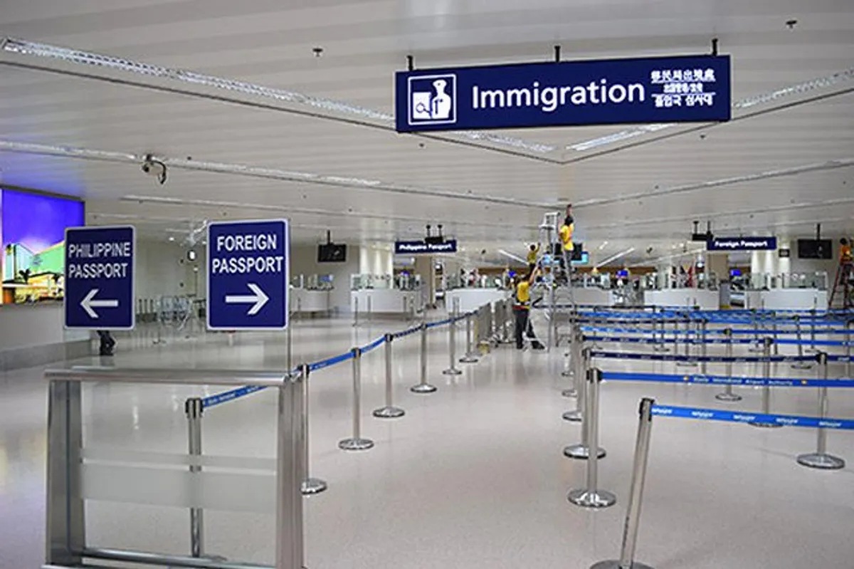 Pilots, flight attendants can no longer 'breeze through' immigration ...