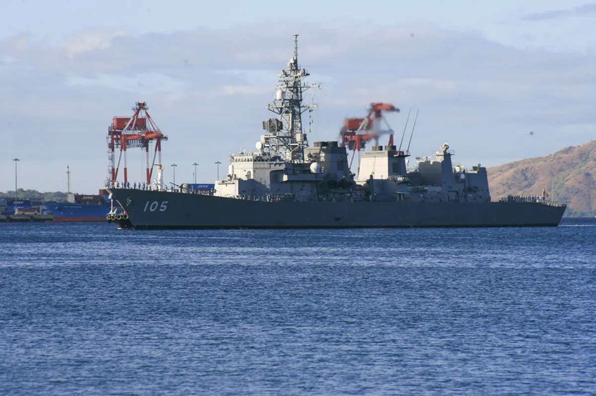 Japanese destroyers dock in Philippines for resupply, exchanges | ABS ...