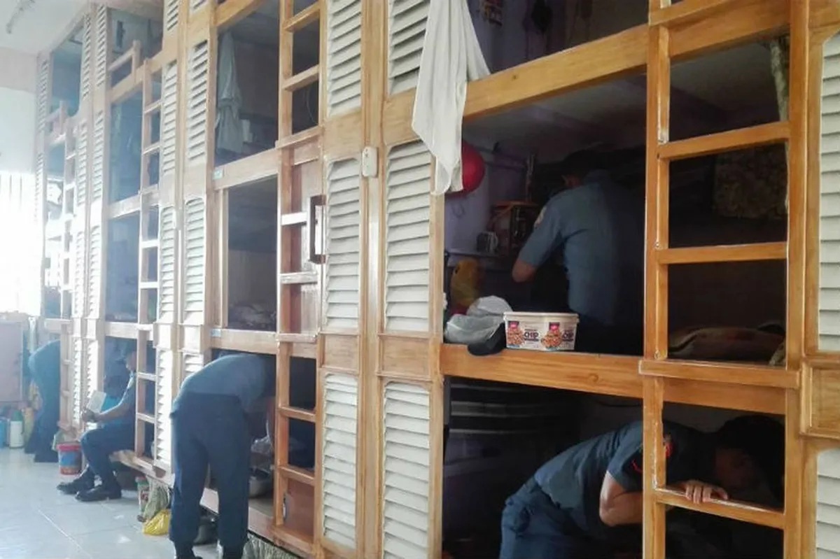 Mga patalim, nasamsam sa bilangguan sa Pampanga | ABS-CBN News