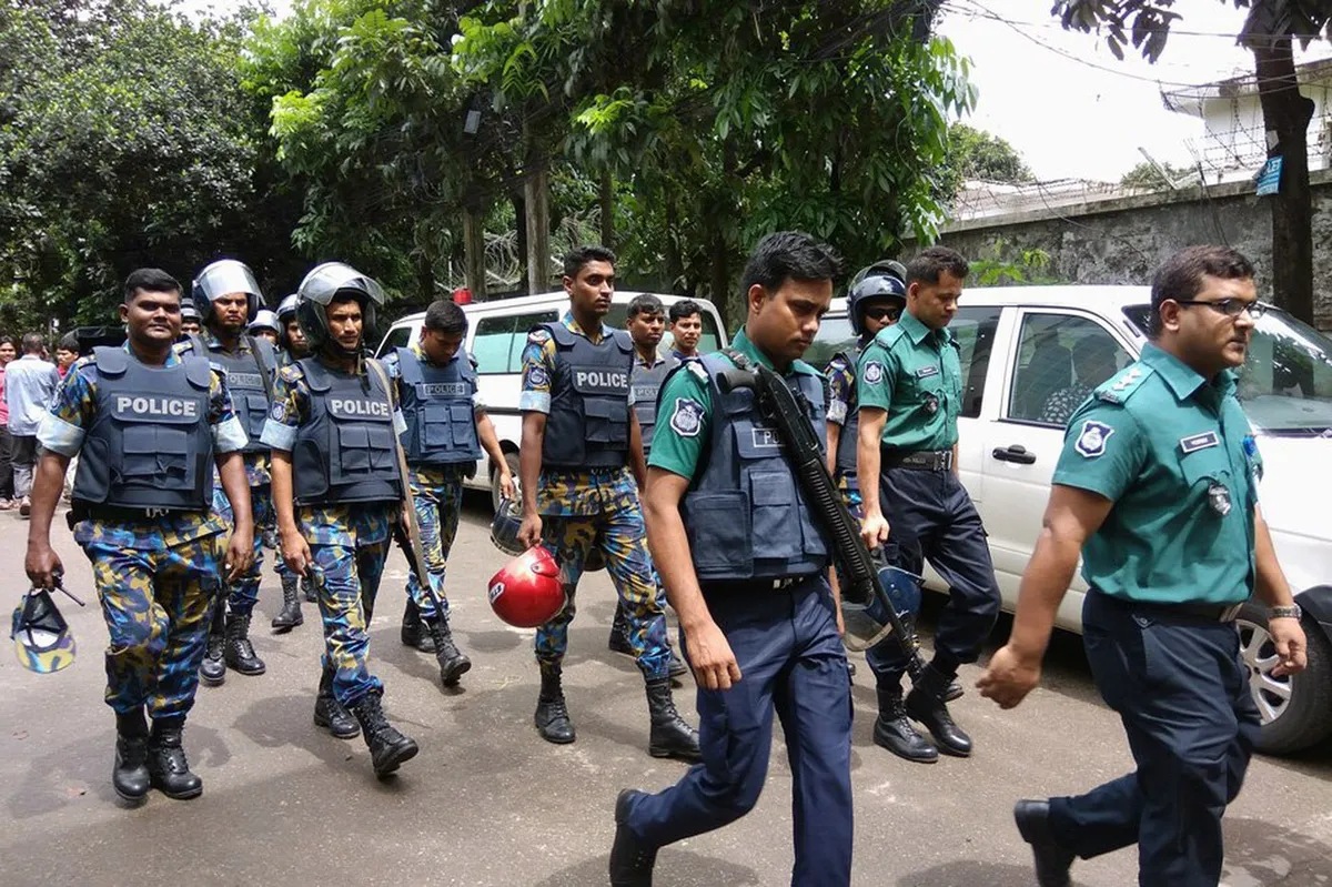 Bangladesh siege ends: 13 hostages rescued, 6 gunmen killed | ABS-CBN News