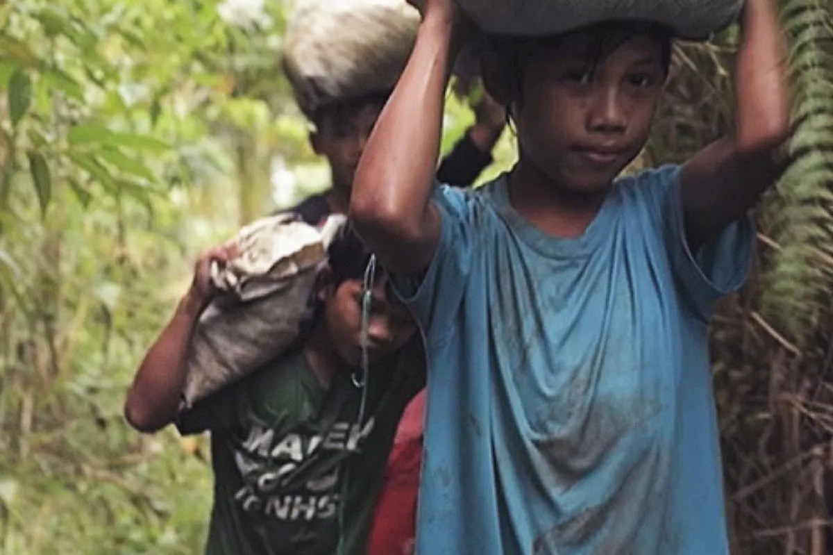 Government, NGOs launch projects to combat child labor in Philippines ...